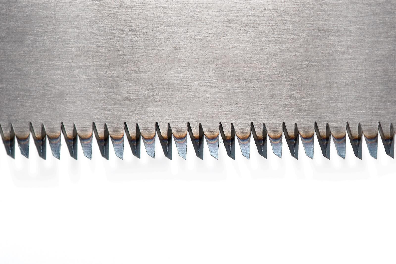 Japansäge Ryoba mit flexiblem, beidseitig gezahntem Sägeblatt